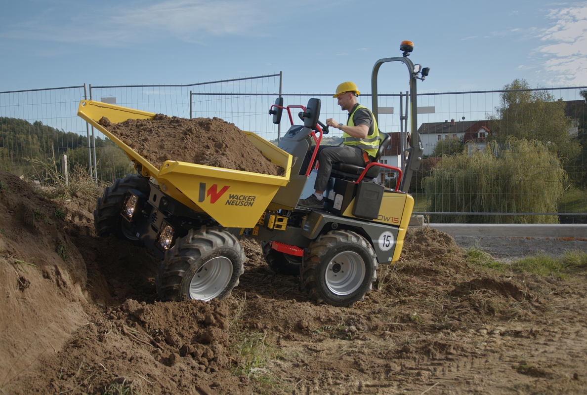 New at Bauma 2025: Dumper DW15. | LECTURA Press