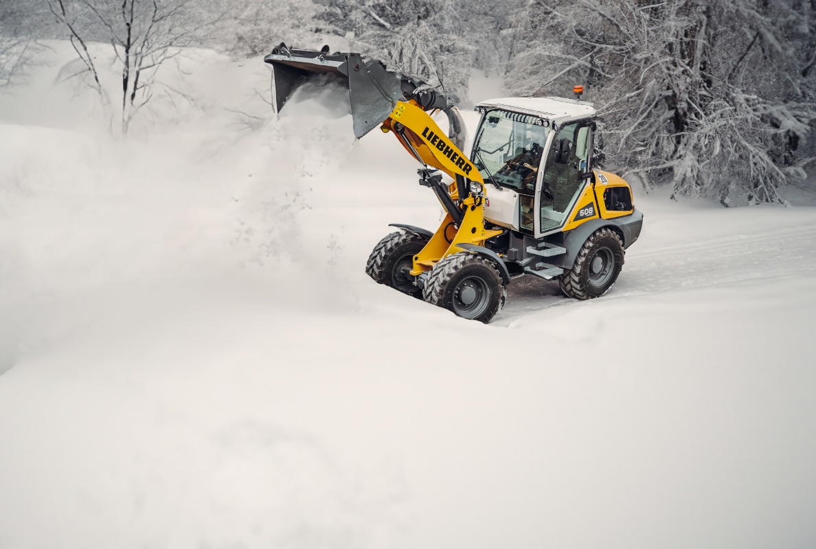 Winter wonders: Liebherr wheel loaders as versatile helpers in snow and ...