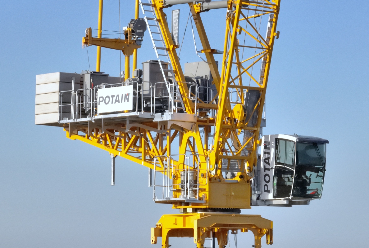 Global trade show debut for Potain MR 309 luffing jib crane at bauma ...