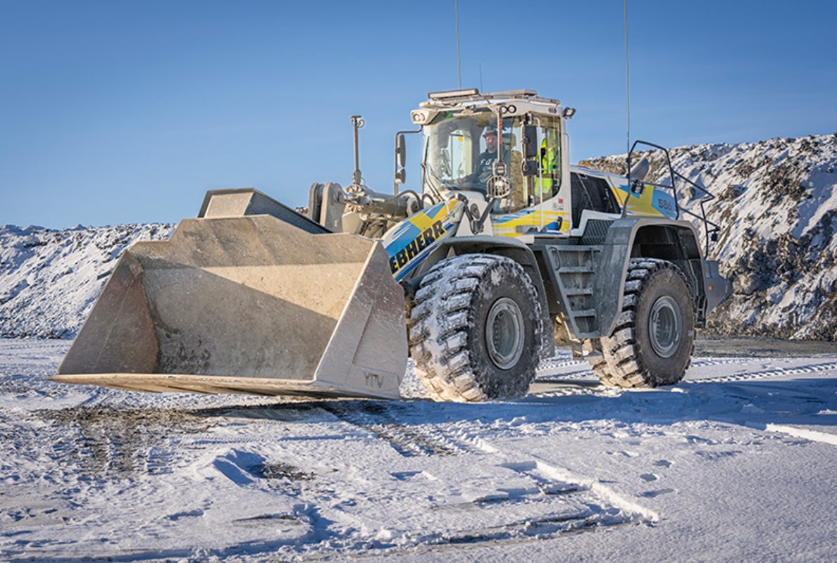 Efficient machines for harsh conditions: XPower wheel loaders in the ...