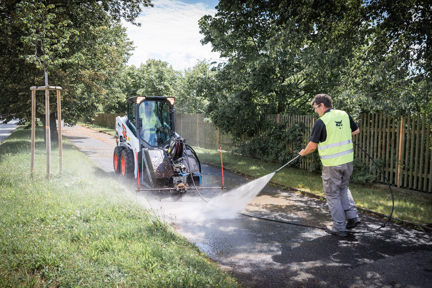 Bobcat Expands Products for Summer Clean Up & Maintenance | LECTURA Press