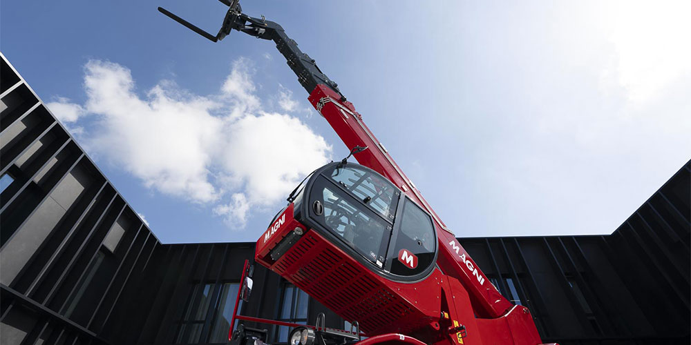 Magni TH TC Range: Advanced Telehandlers with Superior Control ...
