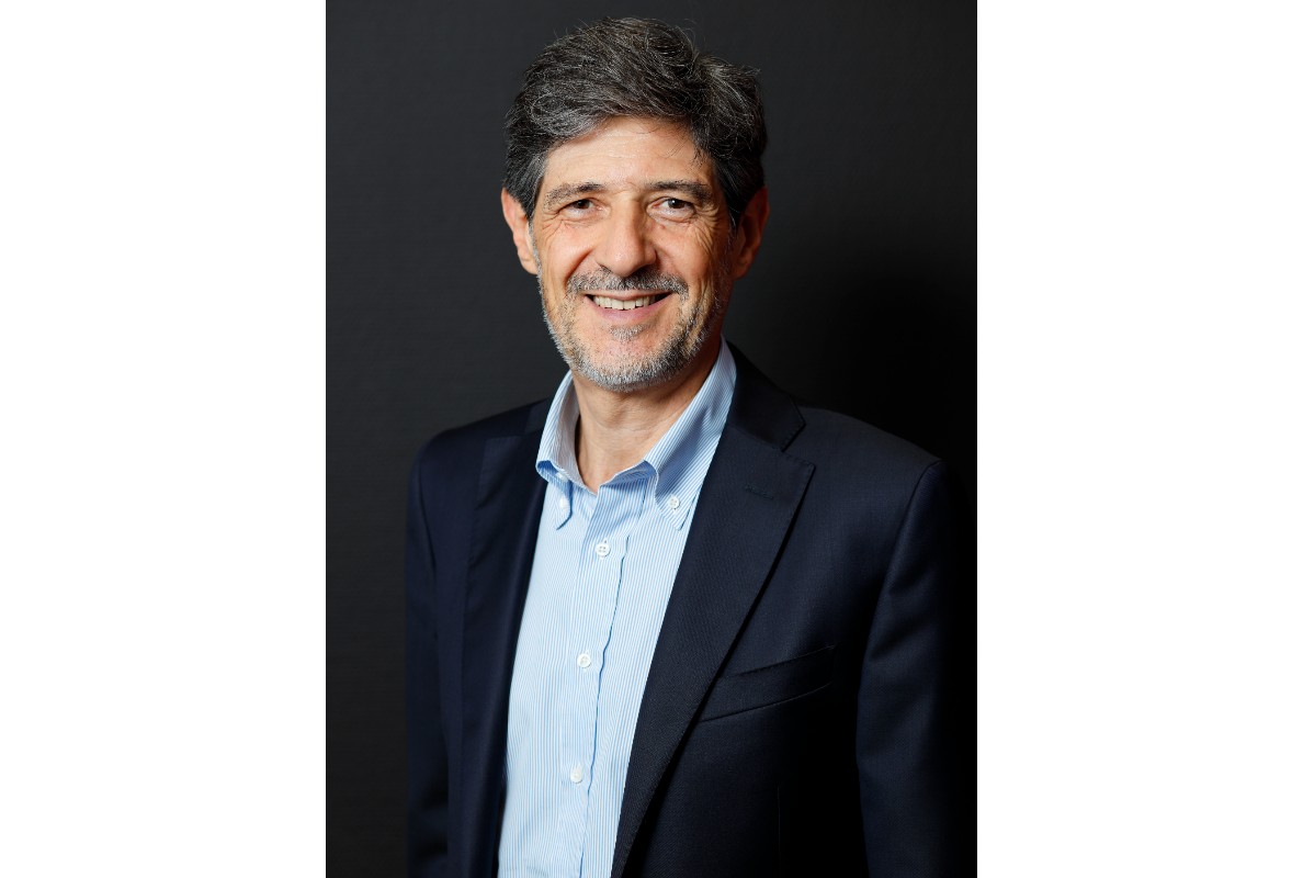 Carlo Giudici - YANMAR | LECTURA Press