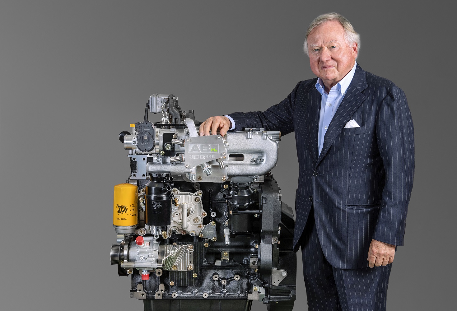 Lord Bamford & Hydrogen engine | LECTURA Press