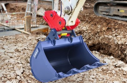 Easy to recognise: The centrally arranged safety claw. | LECTURA Press