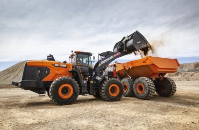 Doosan DL580-7 wheel loader | LECTURA Press