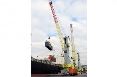 Existing Konecranes Gottwald Mobile Harbor Cranes at the terminal in ...