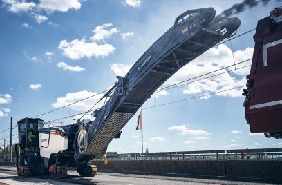 The new Wirtgen compact milling machines can now be fitted with a fully ...