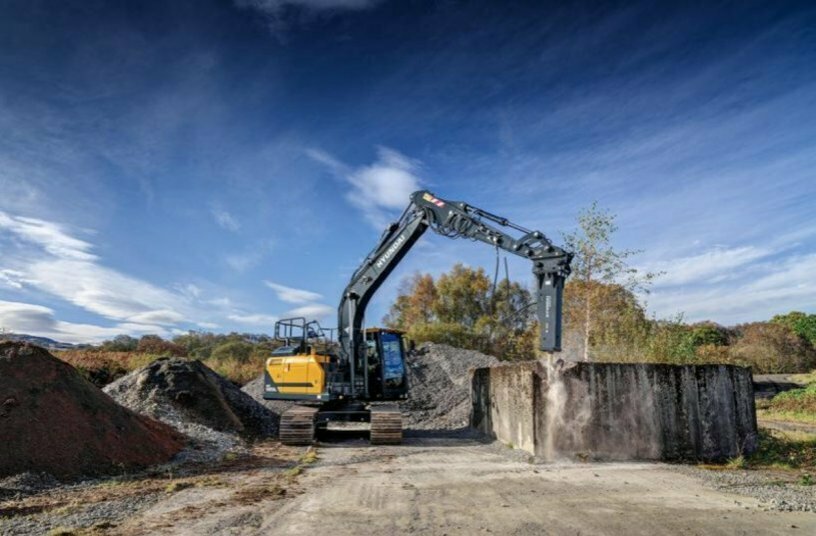 HD Hyundai launches HRB Series hydraulic breakers | LECTURA Press