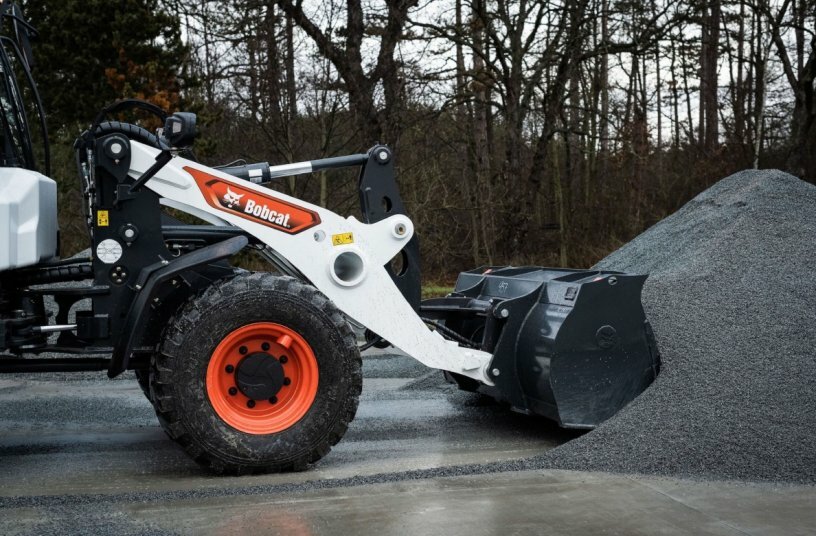 New Top-of-the-Range L95 Compact Wheel Loader from Bobcat | LECTURA Press