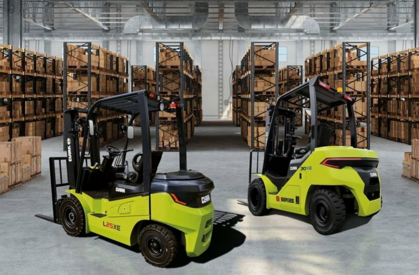 Clark GTX18 electric forklift specs & dimensions (2008 - 2025) | Lift ...