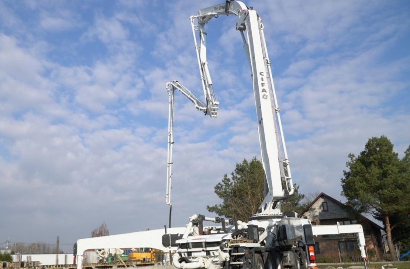 The new K56L truck pump, the prime choice for large-scale jobsites ...