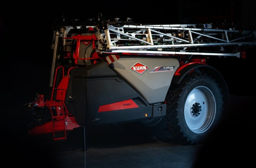 New generation of trailed sprayers KARAN | LECTURA Press