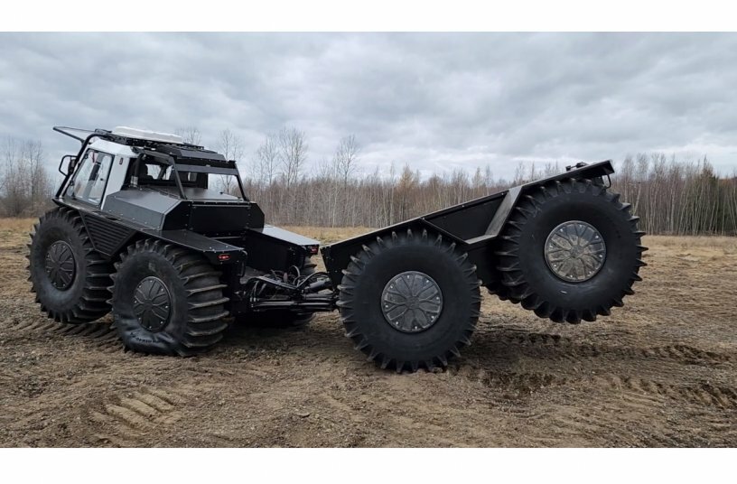 FAT TRUCK® is publishing the limits with its new 8X8 vehicle | LECTURA ...