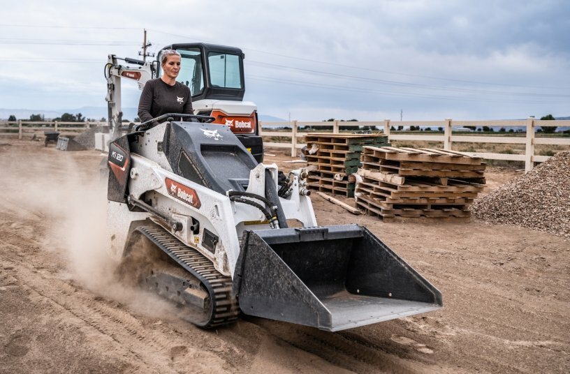 Bobcat Unveils Powerful MT120 Mini Track Loader for Landscapers ...