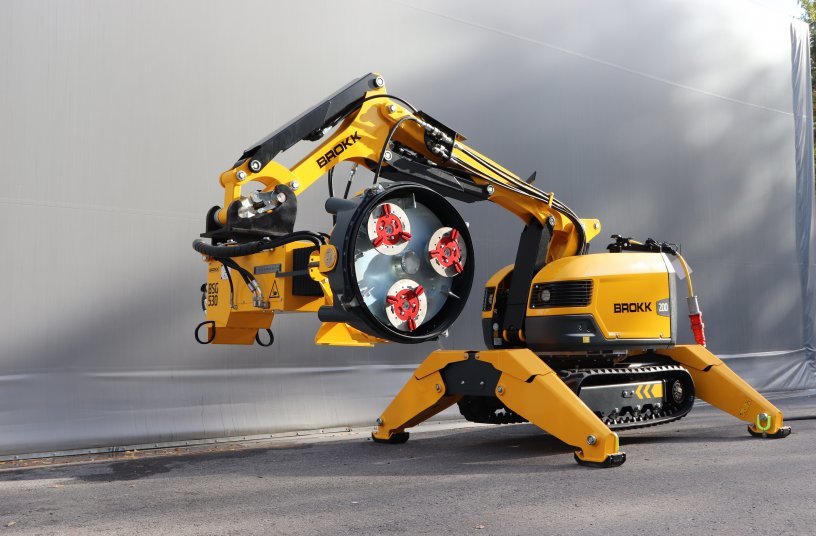 Brokk Introduces the Brokk Surface Grinder 530 | LECTURA Press