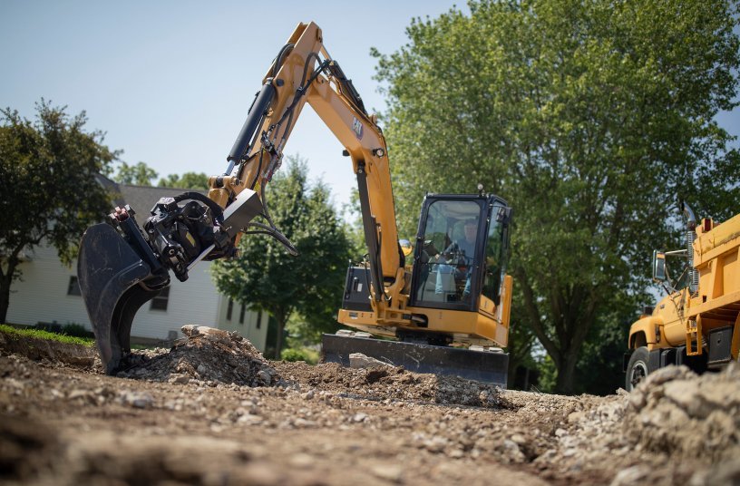 Caterpillar expands Tilt Rotate System (TRS) offering to work with Cat ...