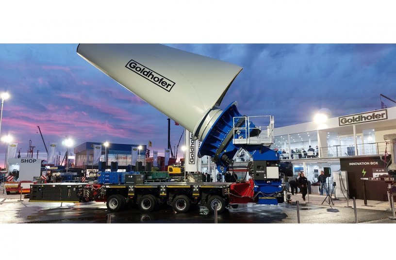 World premiere of the Goldhofer »FT SERIES« meets with lively interest ...