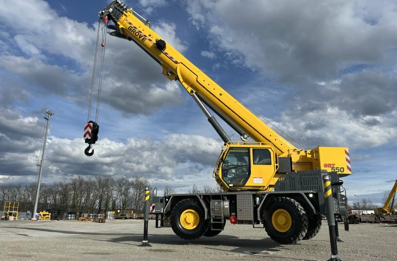 Grove GRT550 marks new era of high-performing rough-terrain cranes ...