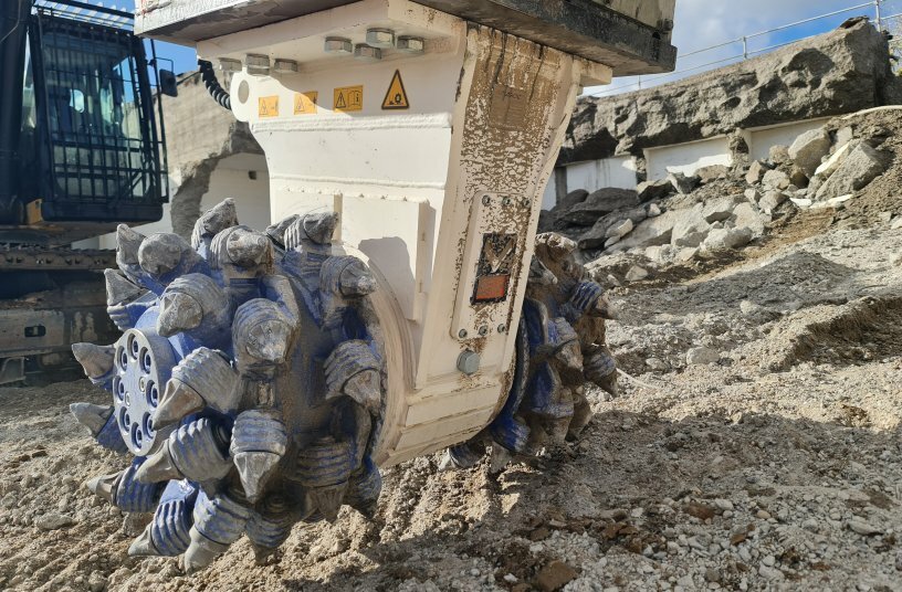 Transforming a bunker to a residential complex | LECTURA Press