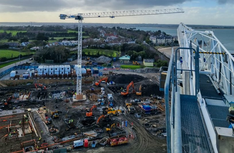 Irish Cranes installs four Raimondi flat-tops for Walls Construction on ...