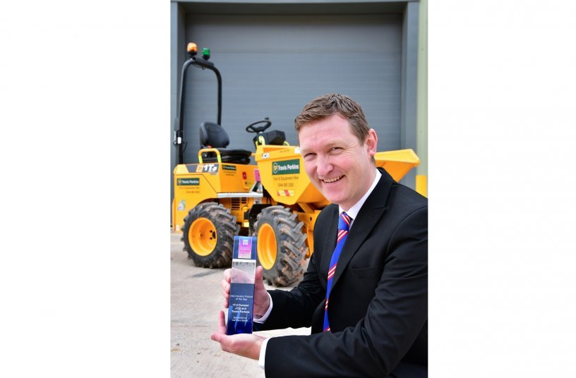 Safety first as JCB site dumper crowned hire product of the year ...