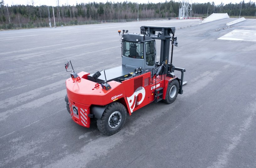 Kalmar’s first heavy electric forklift to help Innofreight achieve ...