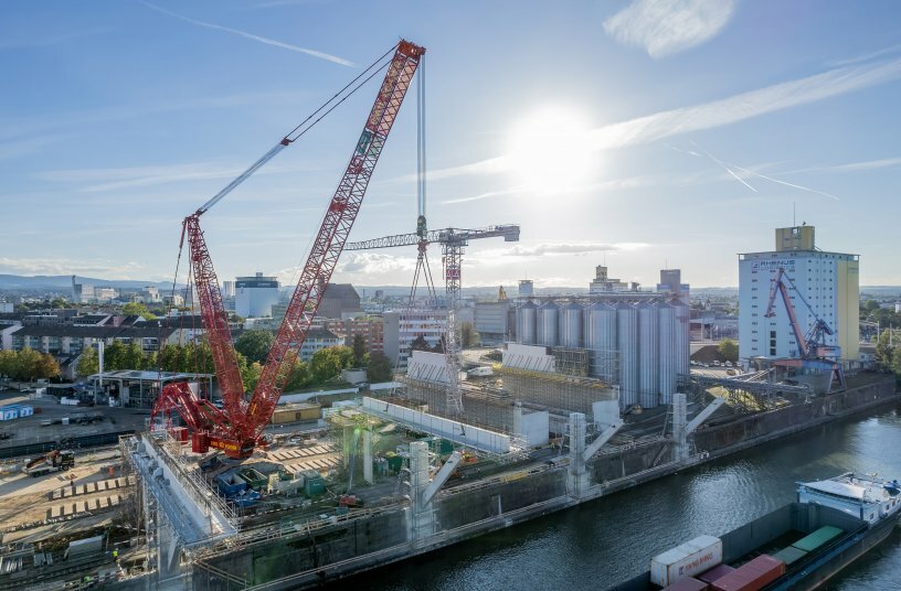 Four Liebherr cranes from Emil Egger build trimodal transshipment ...