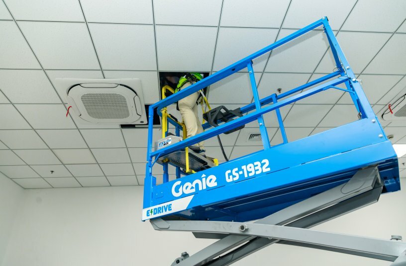 JLG ES1530L Specs & Dimensions (2016 - 2025) | Wheeled scissor lifts ...