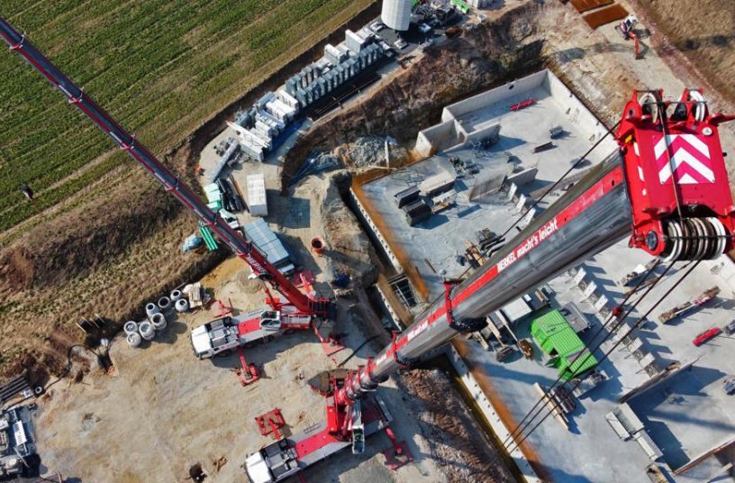 Merkel Autokrane selects pair of Grove cranes for complex tandem lift ...