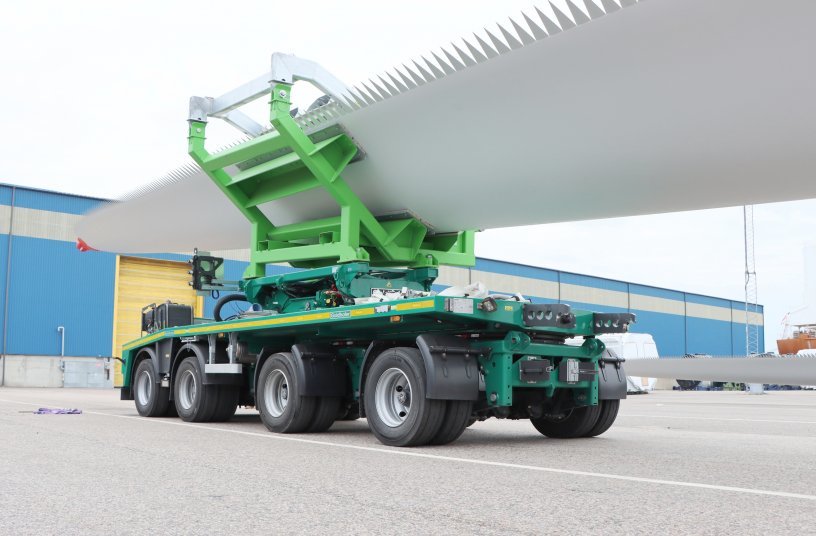 Safe and cost-effective transportation for extra-long and heavy wind ...