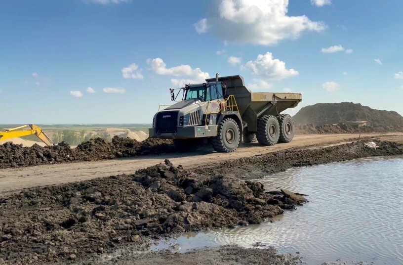 Caterpillar 232D3 Skid Steer Specs & Dimensions (2021 - 2025) | LECTURA ...