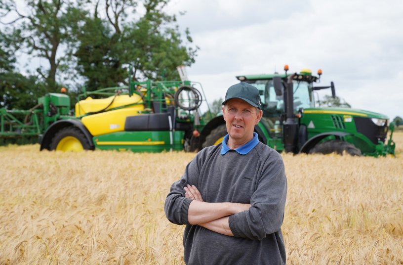 Award-winning sprayer operator explains how John Deere technology has ...