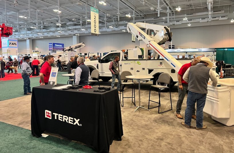 Terex Utilities Aerial Devices Feature Technology to aid Operators ...