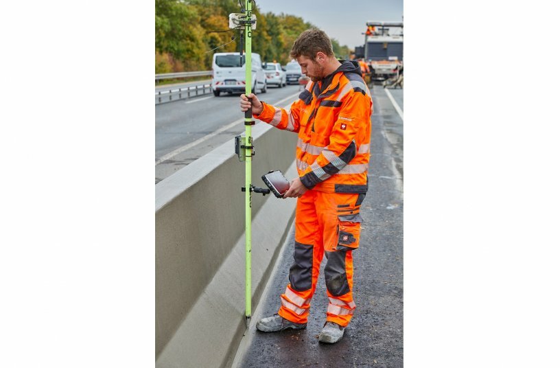 Stringless concrete paving on the A 43 with AutoPilot 2.0 | LECTURA Press